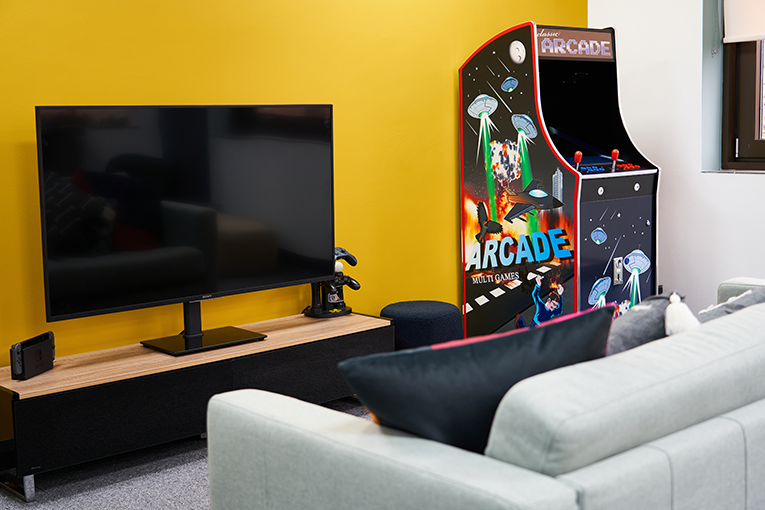 Unreal Engine Development, Support and Consultation: Coconut Lizard